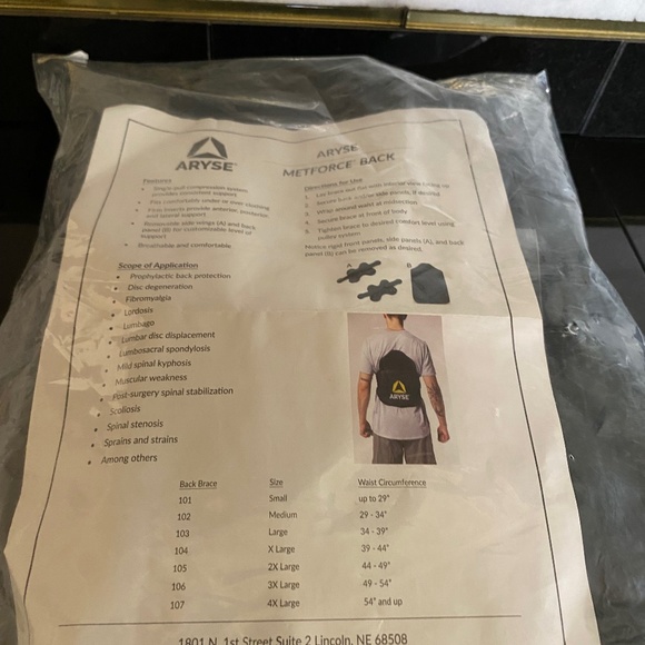 Aryse | Accessories | Aryse Metforce Large Back Brace | Poshmark